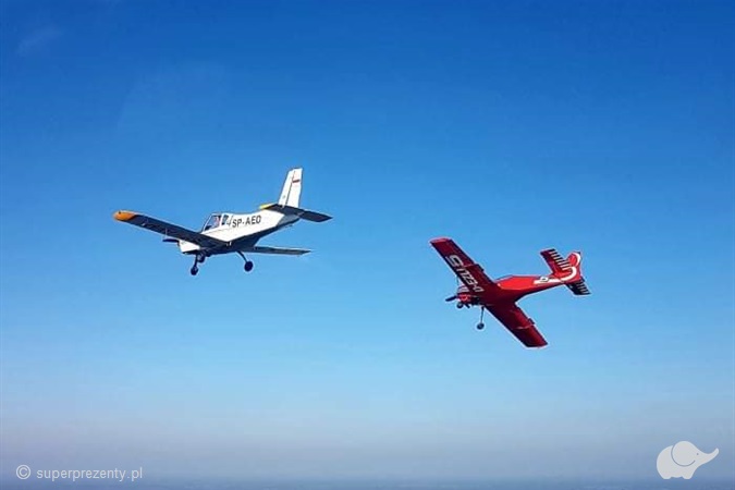 Lot samolotem dla przyjaciół w Przasnyszu | Super Prezenty